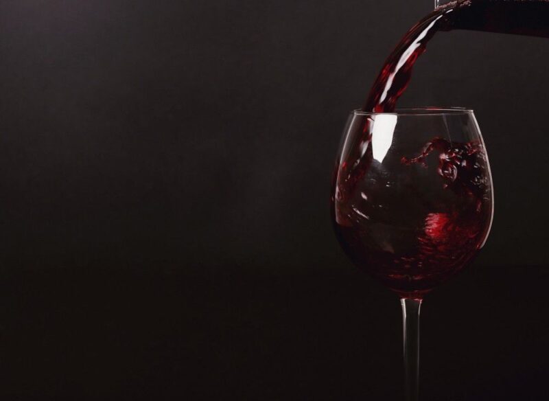 Simple Guide to the 5 Main Wine Characteristics - Uka Wine | Authentic ...